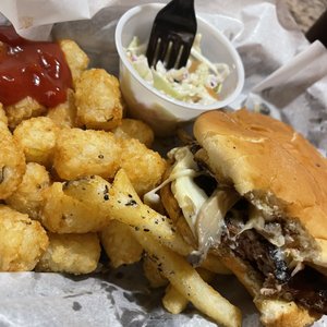 BUMPIN’ BUFFALO BAR AND GRILL - TEMP. CLOSED - Updated November 2025 ...