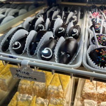 MEXICANTOWN BAKERY - Updated January 2025 - 195 Photos & 116 Reviews ...