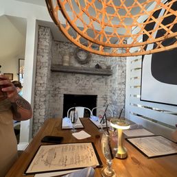 SOUTHERN ROOTS - Updated December 2025 - 573 Photos & 550 Reviews - 119 ...