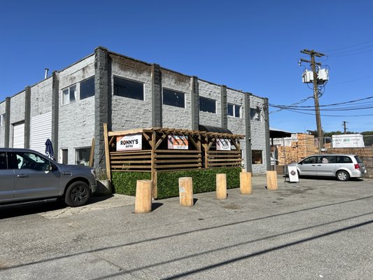 RONNY’S BISTRO - Updated July 2025 - 35 Photos - 23382 River Road ...