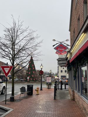 BLUE & GRAY BAR & GRILL - Updated August 2024 - 359 Photos & 677 ...