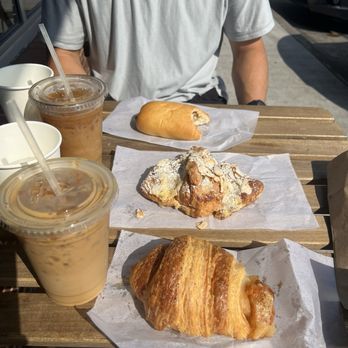 QUACK’S 43RD STREET BAKERY - Updated January 2025 - 590 Photos & 862 ...