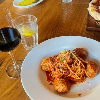 BUDDY V’S RISTORANTE - Updated September 2024 - 6017 Photos & 3377 ...