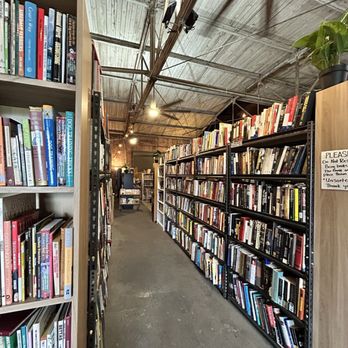 THE BOOK CYCLE - Updated December 2025 - 405 N Velasco St, Houston ...