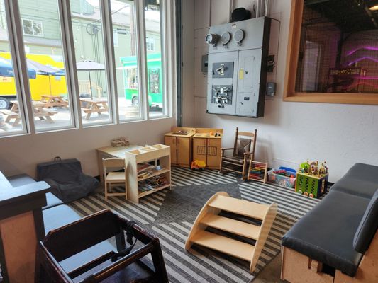 PLAY EUGENE - Updated November 2024 - 23 Photos & 13 Reviews - 232 W 5th Ave, Eugene, Oregon ...