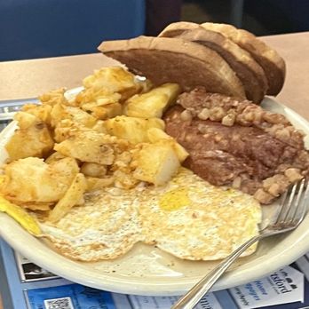 CHAR BROIL FAMILY RESTAURANT - Updated October 2025 - 149 Photos & 108 ...