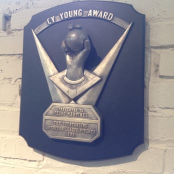 ROYAL ROOTERS CLUB - Updated August 2025 - 76 Photos & 34 Reviews - 4 ...