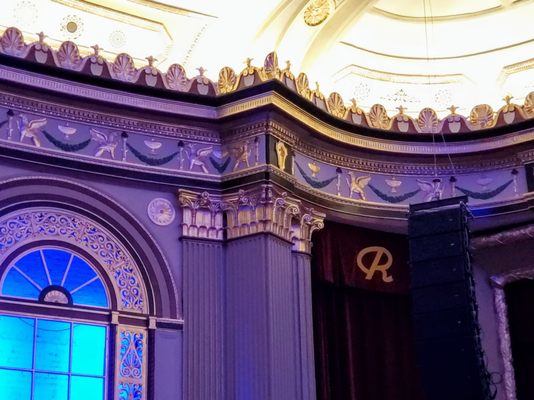 ROBINS THEATRE - Updated May 2024 - 31 Photos - 160 E Market St, Warren ...