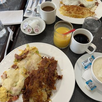 CHIT CHAT DINER - Updated July 2024 - 867 Photos & 839 Reviews - 515 ...