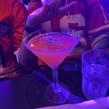 ROSCOE’S BAR & BURGERS - Updated January 2025 - 329 Photos & 143 ...