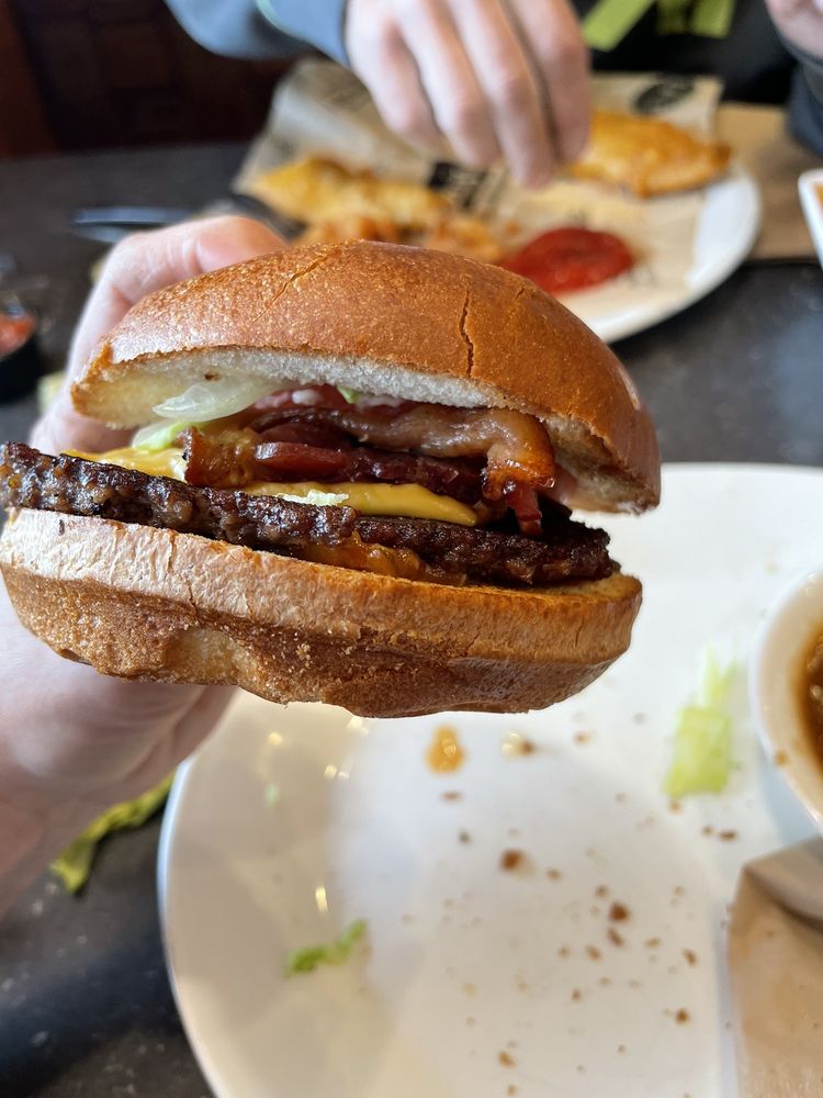 RICKY’S ALL DAY GRILL - Updated December 2025 - 28 Reviews - 140 Street ...