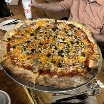 CUCINELLA’S PIZZERIA - Updated October 2025 - 29 Photos & 91 Reviews ...