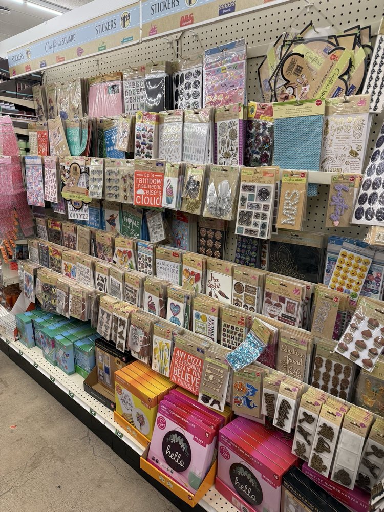 DOLLAR TREE - Updated October 2025 - 22 Photos - 3343 E Chapman Ave ...