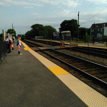 GRAYLAND STATION - Updated August 2025 - 3729 N Kilbourn Ave, Chicago ...