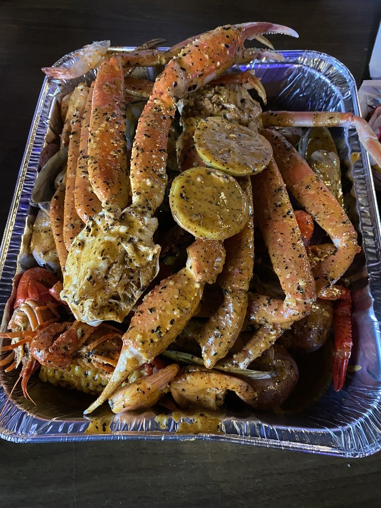 UGLY CRAB - Updated August 2024 - 124 Photos & 127 Reviews - 9655 E US ...