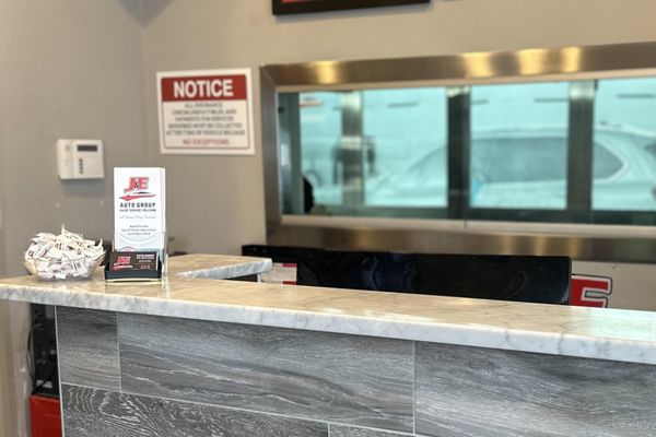 J & E AUTO BODY - Updated December 2025 - 25 Reviews - 13 N Main St ...