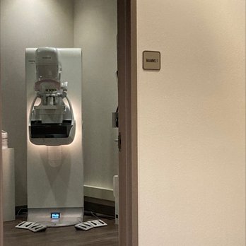 BANNER IMAGING - Updated December 2025 - 13 Photos & 20 Reviews - 655 N ...