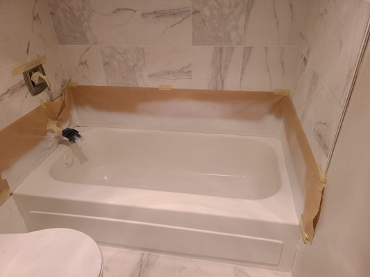 GLAZE MASTER BATHTUB REFINISHING - Updated October 2025 - 26 Photos ...