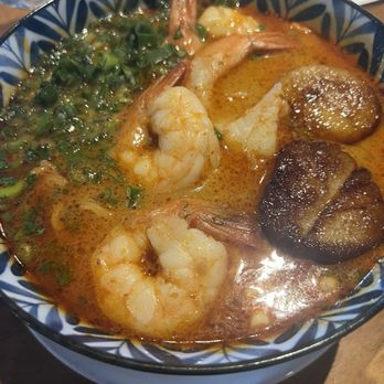 LAT14 ASIAN EATERY - Updated July 2024 - 976 Photos & 515 Reviews ...