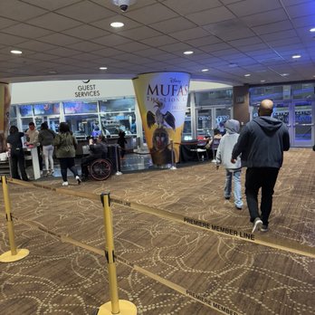 AMC BURBANK 16 - Updated August 2025 - 985 Photos & 1396 Reviews - 125 ...