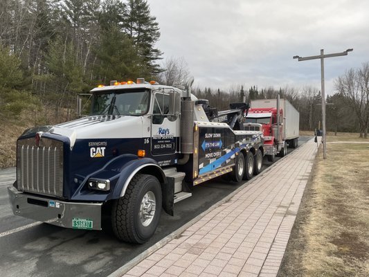 RAY’S TOWING & RECOVERY - Updated December 2025 - 29 Photos - 82 ...