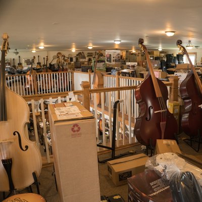 MUSIC OUTLET - Updated September 2025 - 19 Photos & 19 Reviews - 1050 ...