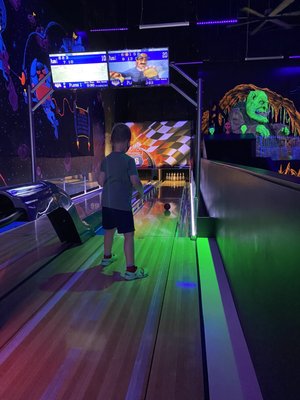 MONSTER MINI GOLF - 187 Photos & 131 Reviews - 14130 Sullyfield Cir ...