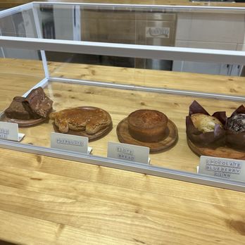 HOLA CAFECITO - Updated October 2025 - 145 Photos & 70 Reviews - 316 N ...