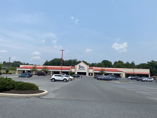 SHARP SHOPPER - Updated December 2025 - 14 Photos & 18 Reviews - 1577 ...