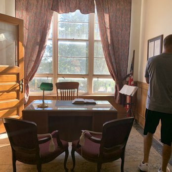 NAVAJO COUNTY HISTORIC COURTHOUSE - Updated December 2025 - 33 Photos ...