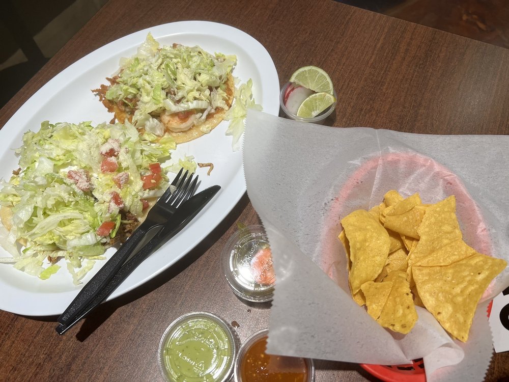 LA PERLA TAQUERIA MEXICAN GRILL - Updated August 2024 - 61 Photos & 113 ...
