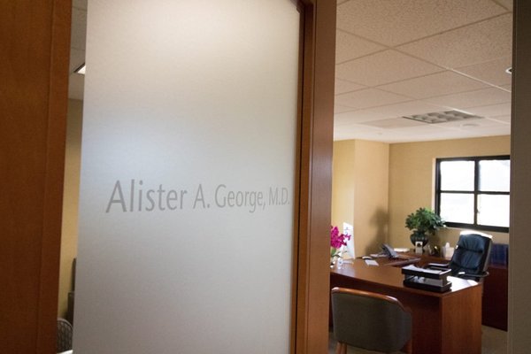 ALISTER A GEORGE, MD - Updated December 2025 - 68 Reviews - 3510 N ...