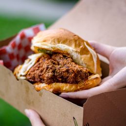 DOWNLOW CHICKEN SHACK - Updated July 2024 - 438 Photos & 280 Reviews ...