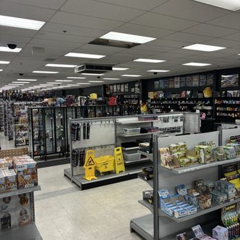 UTOPIA GAMES AND COLLECTIBLES - Updated December 2025 - 63 Photos & 47 ...