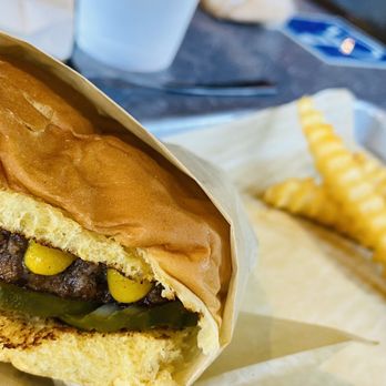 GRINDHOUSE KILLER BURGERS - Updated June 2024 - 427 Photos & 374 ...