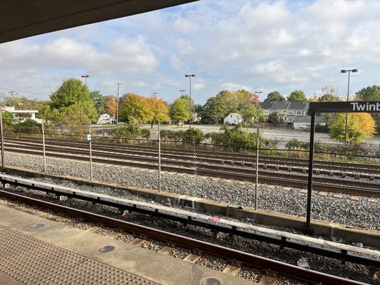 TWINBROOK METRO STATION - Updated January 2026 - 99 Photos & 18 Reviews ...