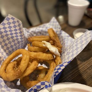 DINOS GYROS - Updated June 2025 - 62 Photos & 98 Reviews - 1319 E ...