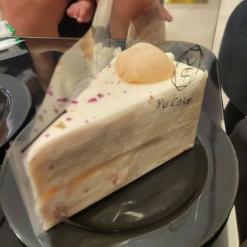 YU CAKE - Updated August 2024 - 100 Photos & 20 Reviews - 3333 Bristol ...