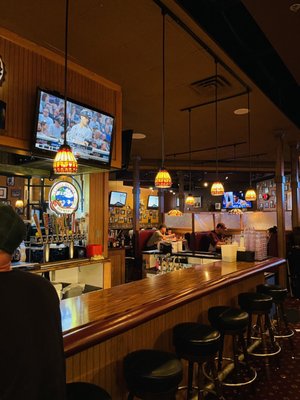 NEWT’S NORTH - Updated June 2025 - 116 Photos & 193 Reviews - 5231 E ...