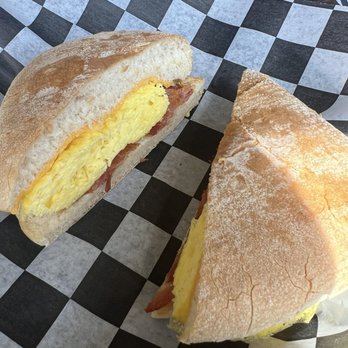 COFFEE BISTRO - Updated October 2025 - 20 Photos & 19 Reviews - 1717 W ...