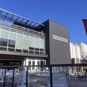 PILOT PROJECT BREWING - MILWAUKEE - Updated August 2025 - 333 Photos ...