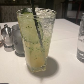 CHART HOUSE - Seafood Restaurant in Stateline, Nevada at 392 Kingsbury ...