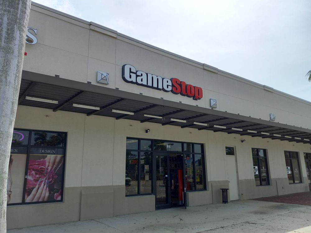 GAME STOP - Updated July 2025 - 13711 S Tamiami Trl, Fort Myers ...