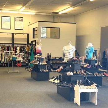 THE OTHER SIDE THRIFT BOUTIQUE - Updated September 2024 - 43 Photos ...