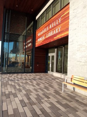 GLADYS E. KELLY PUBLIC LIBRARY - Updated October 2025 - 16 Photos - 2 ...