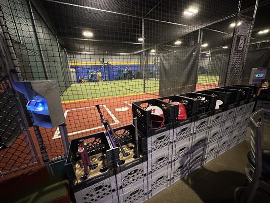 HUMDINGERS - Updated December 2025 - 199 Photos & 174 Reviews - 64 E ...