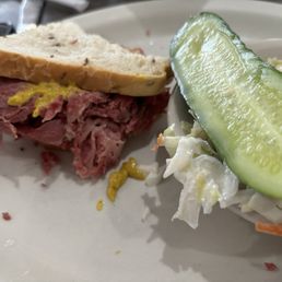 POPPIES RESTAURANT & DELI - Updated July 2025 - 372 Photos & 426 ...