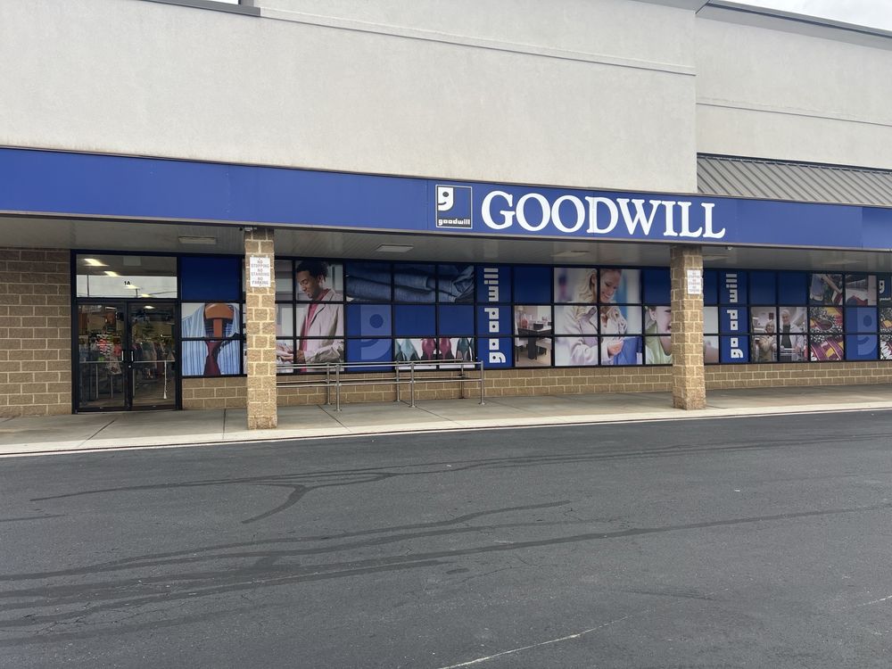 GOODWILL RETAIL STORE AND DONATION CENTER - Updated November 2025 - 23 ...