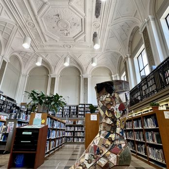 PARKWAY CENTRAL LIBRARY - Updated October 2025 - 306 Photos & 126 ...