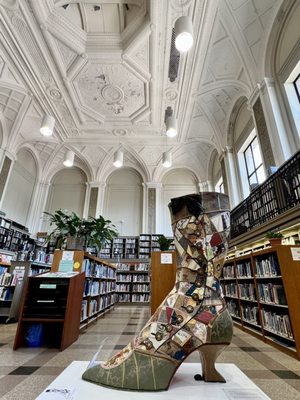 PARKWAY CENTRAL LIBRARY - Updated October 2025 - 306 Photos & 126 ...